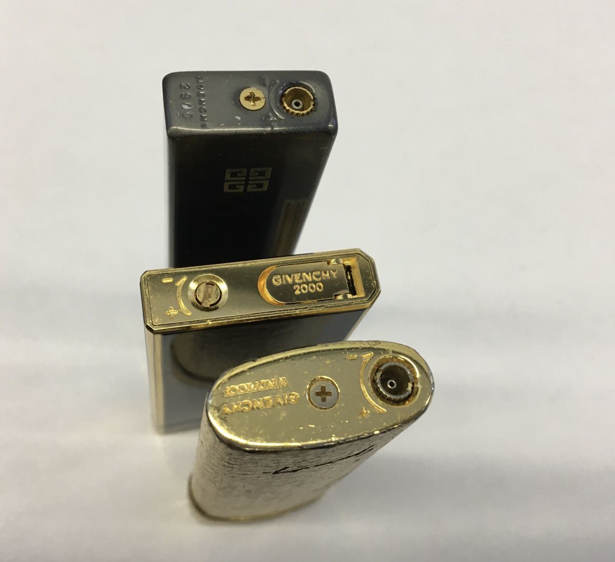 Yahoo!オークション - M678-I23-3279 GIVENCHY ジバンシイ 2900 2000 ...