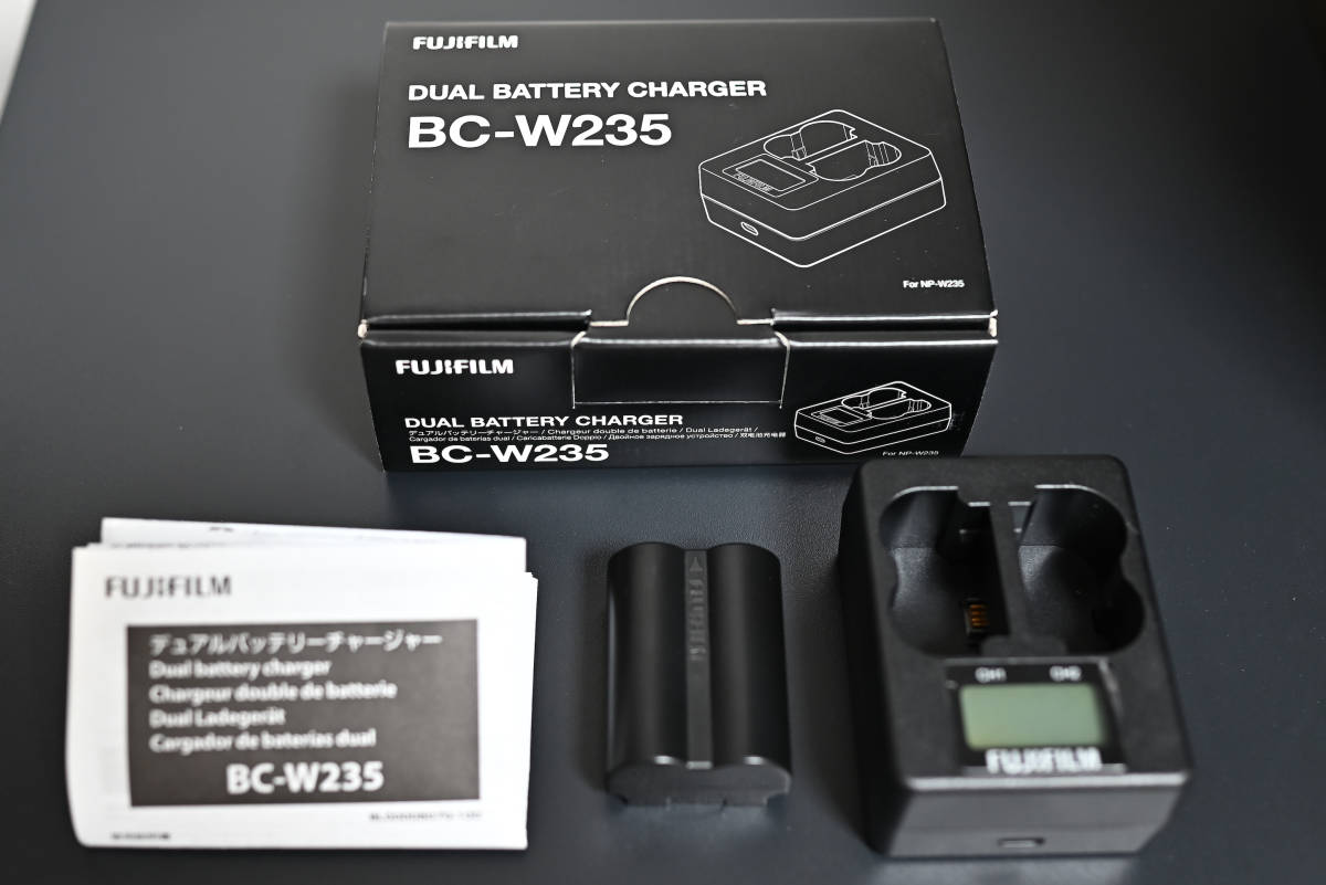 Yahoo!オークション - デュアルバッテリーチャージャー BC-W235 ＆ NP-...