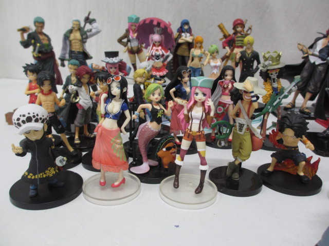 Yahoo!オークション - T0602-3H/ 箱なし ワンピース フィギュア まとめ...