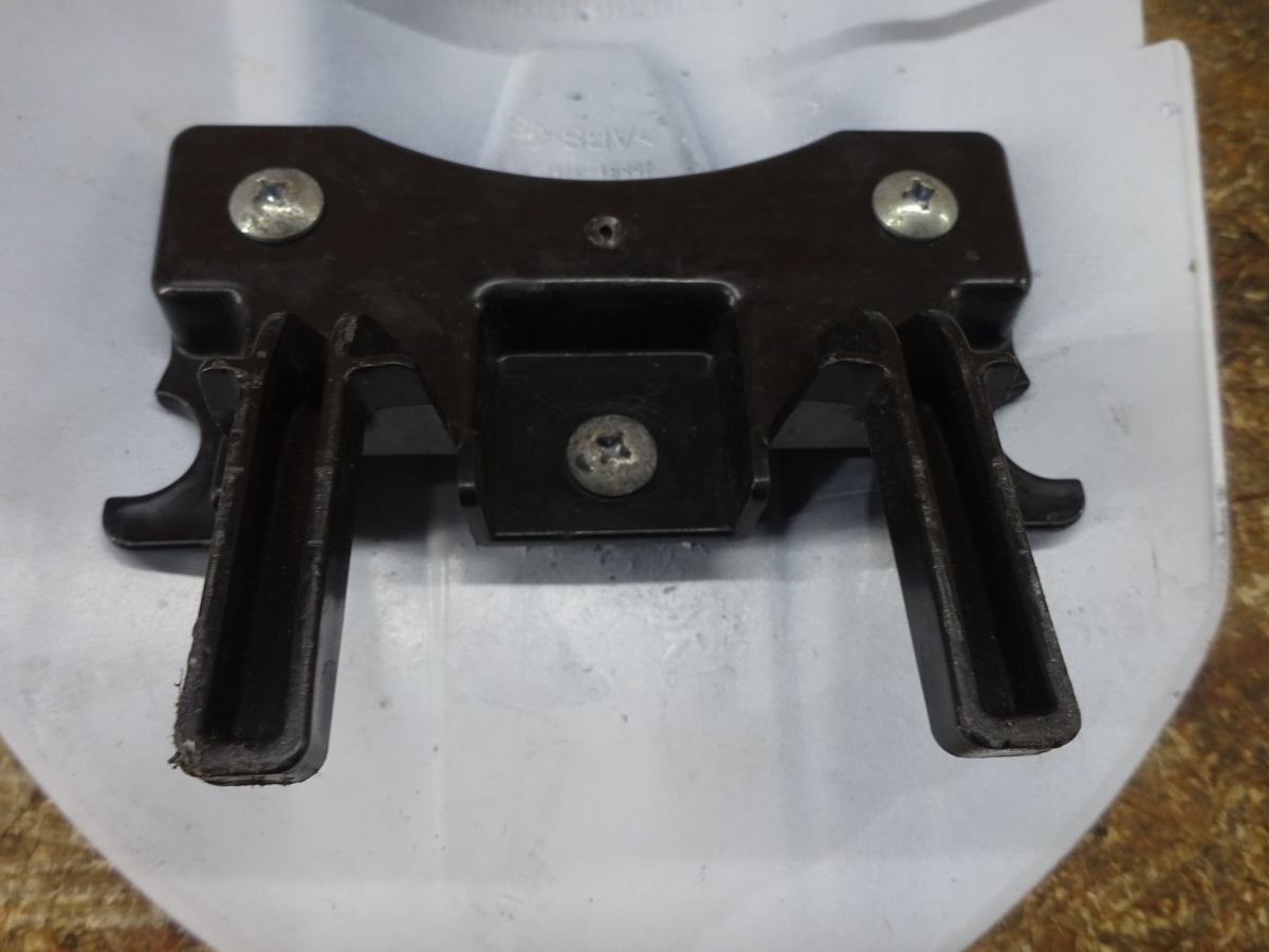 Yahoo!オークション - 【S17】GSX-R750 JS1GR7LA982102 純正 リアシー...