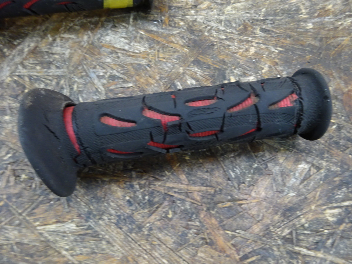 Yahoo!オークション - [Y77] ヤマハ セロー 225-2 4JG-158 純正 セルグ...