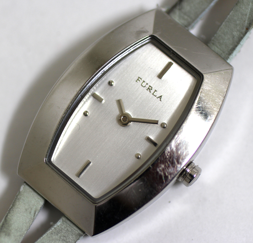 Yahoo!オークション - 【FULRA】フルラ レディース クォーツ 腕時計 電...