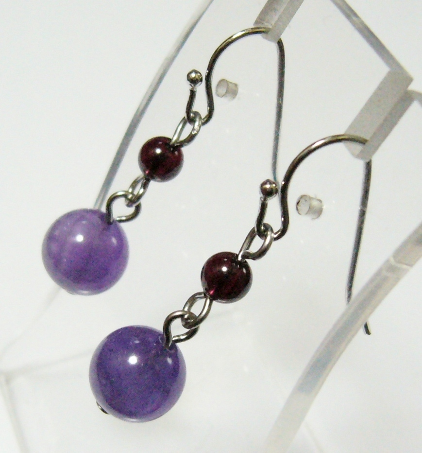 Yahoo!オークション - 即決 bzg 天然石ピアス アメジスト＆ガーネット ...