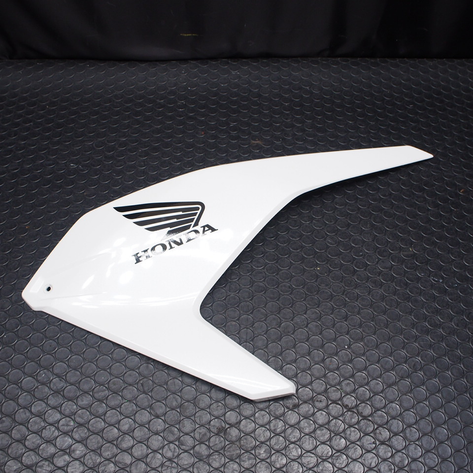 Yahoo!オークション - 割れ無 NC750X RH09 21年- 純正サイドカウル右 ...