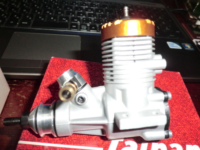 Yahoo!オークション - taipan 15(2.5cc)新品エンジン