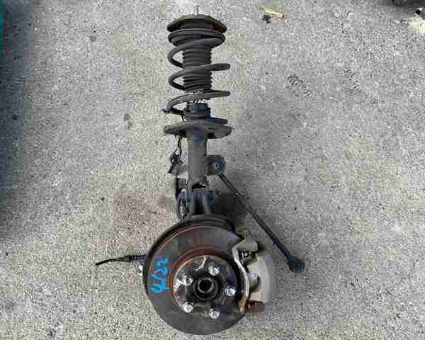 Yahoo!オークション - 4122 ZVW30 プリウス フロントストラット右