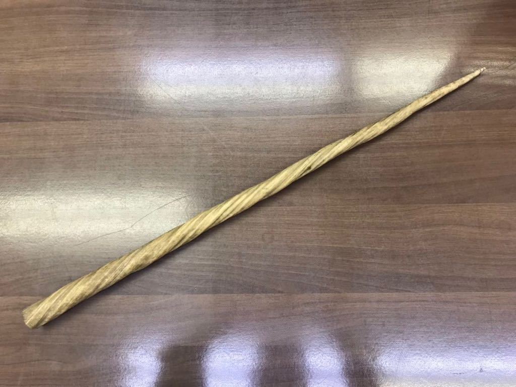 Yahoo!オークション - ウニコール 一角鯨 イッカククジラ 角 歯牙 重さ...