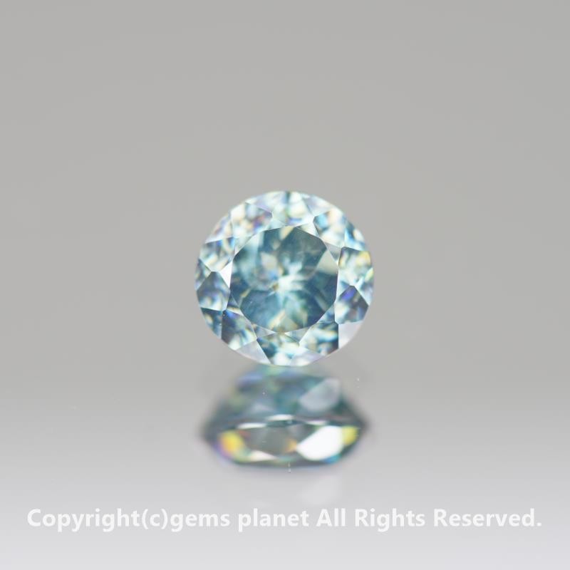 Yahoo!オークション - 0.84ct 合成ルチル ロシア製