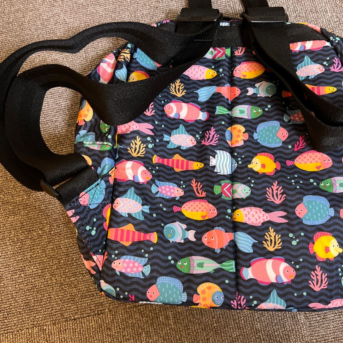 レスポートサック リュック 魚柄|Yahoo!フリマ(旧PayPayフリマ) レスポートサック リュック 魚柄|Yahoo!フリマ(旧PayPayフリマ)