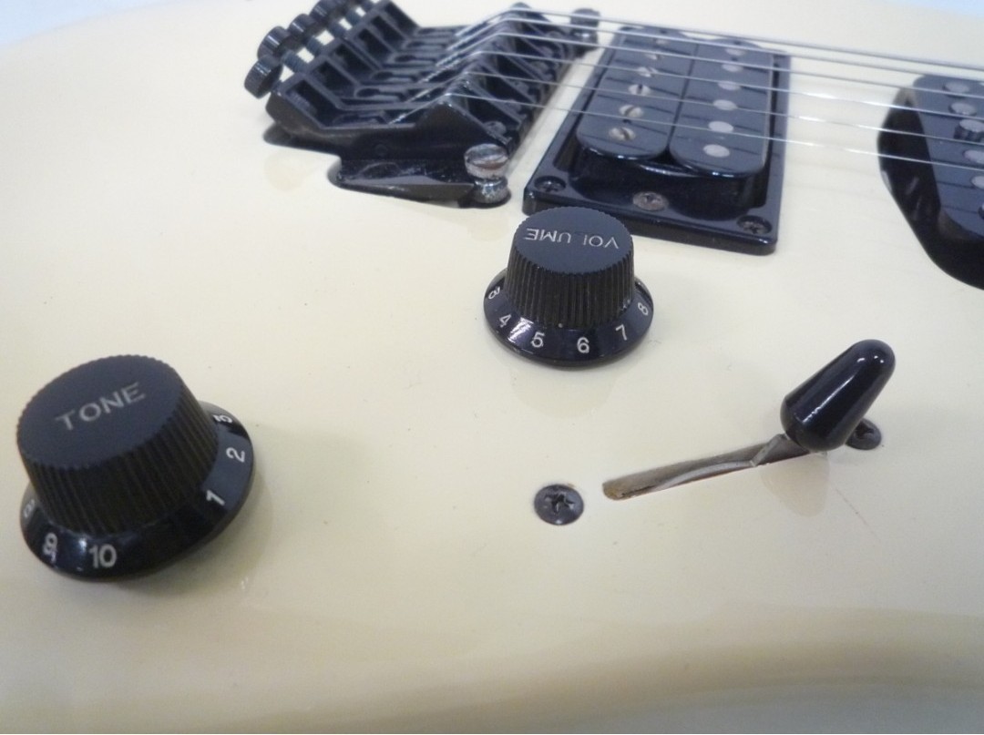 エレキギター YAMAHA RGZシリーズ 動作良好 国産 ビンテージ エレキギター YAMAHA RGZシリーズ 動作良好 国産 ビンテージ