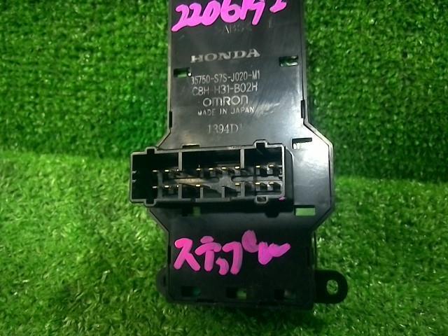 Yahoo!オークション - ステップワゴン CBA-RF3 パワーウインドウスイッ...