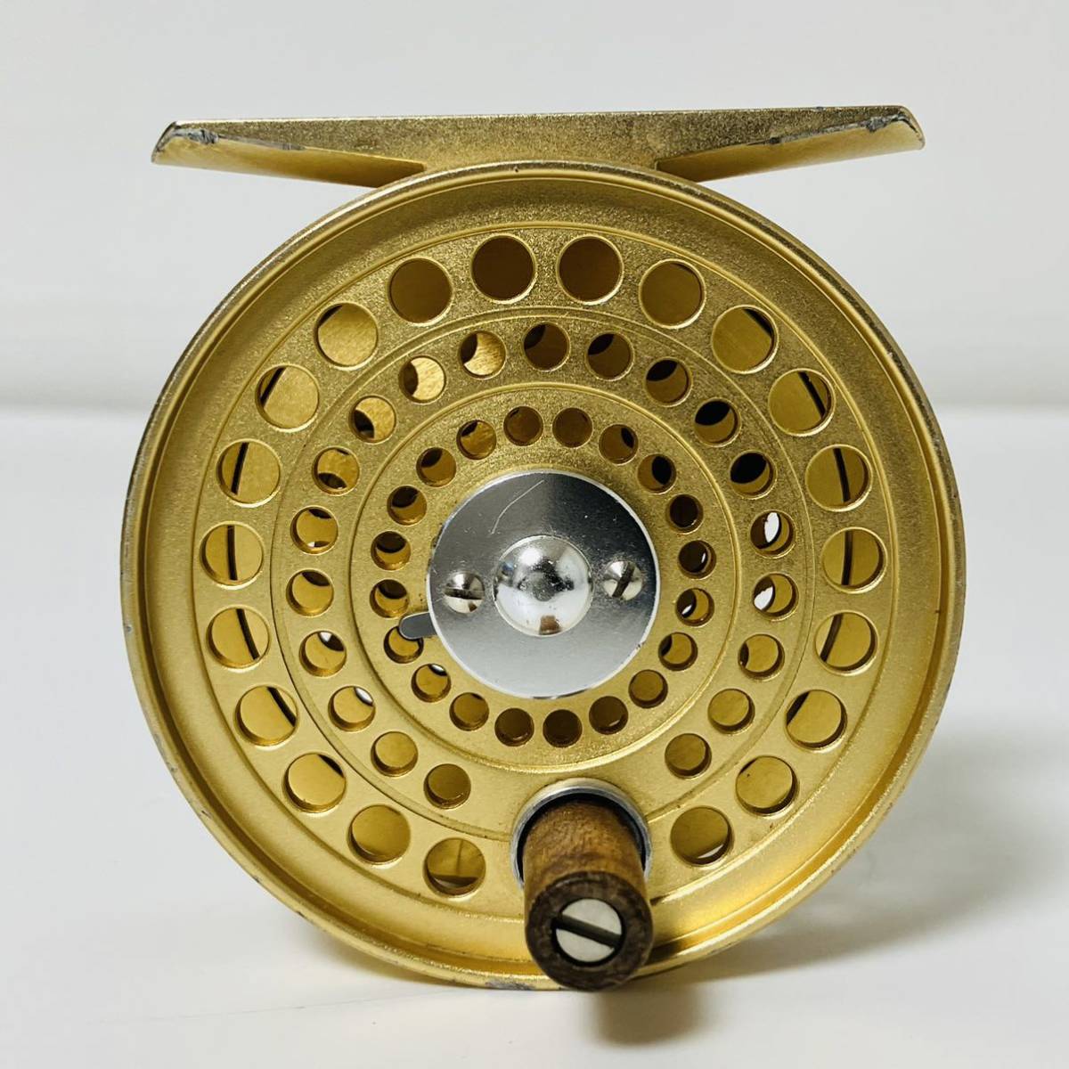 超貴重UFMウエダ CANTATA 2100 カンタータ 2100 フライリール 超貴重UFMウエダ CANTATA 2100 カンタータ 2100 フライリール