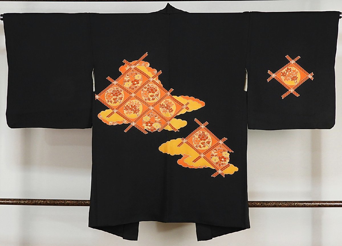 Yahoo!オークション - Z137 正絹 黒絵羽織 雲どり格子花 身丈83cm