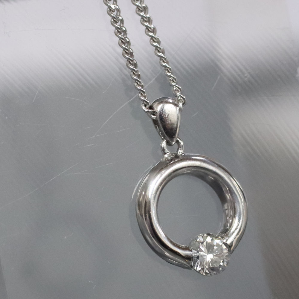 Yahoo!オークション - Pt850ダイヤモンドペンダント D0.12 3.3g