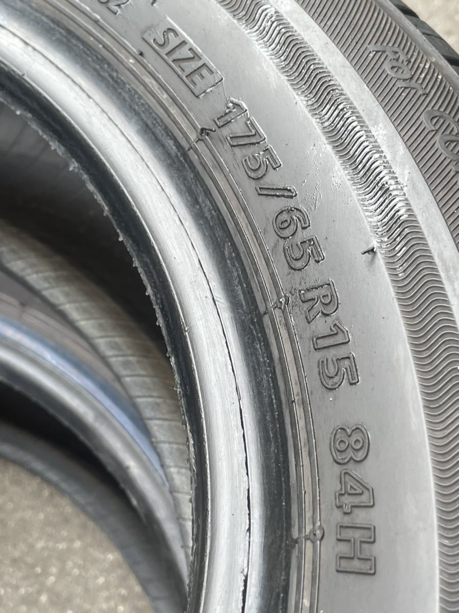 ヤフオク! - (3820)超バリ山 175/65R15 IQ アクア カローラ ...