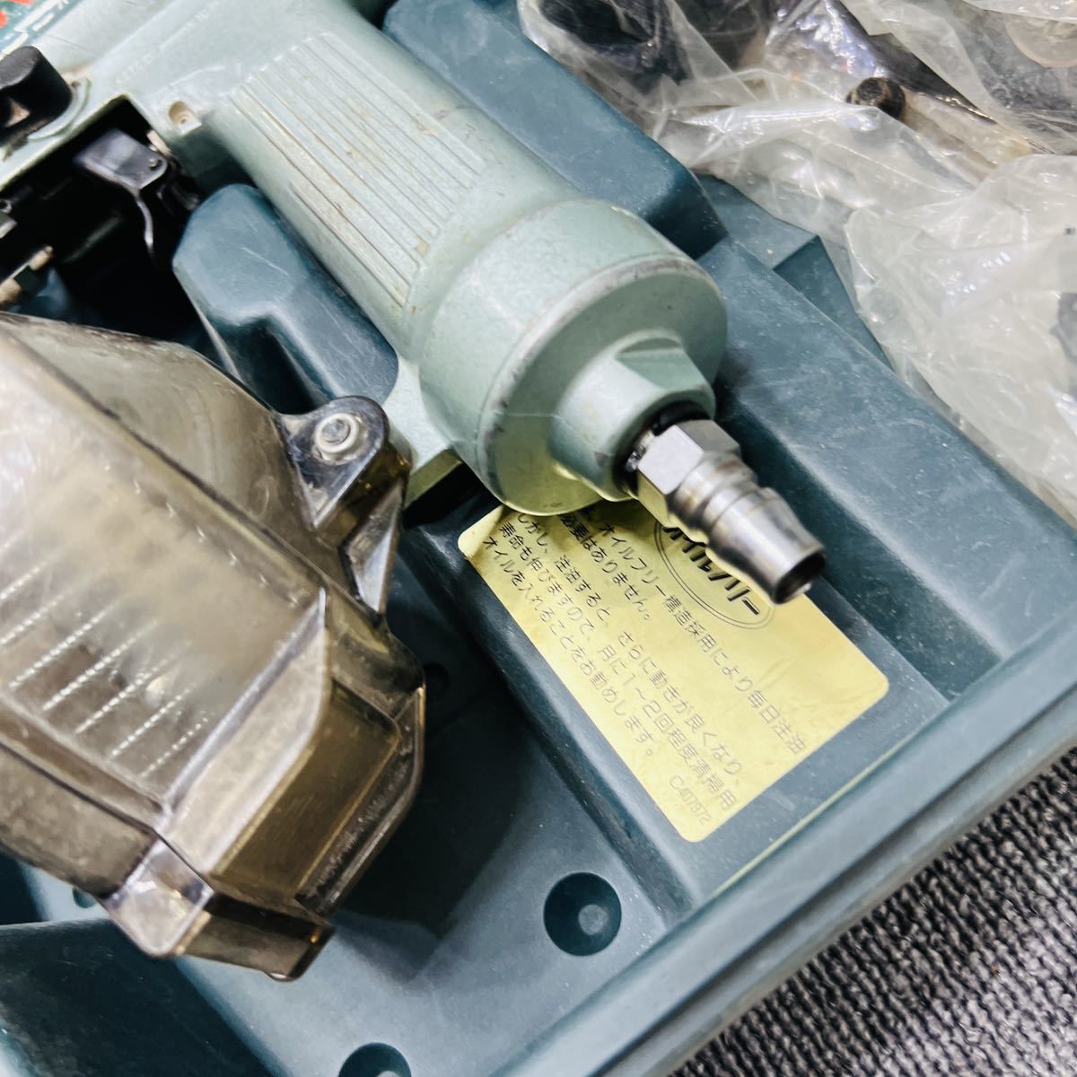 Yahoo!オークション - 【220819-44 HITACHI 日立 38mm ベビー釘打機 NV...