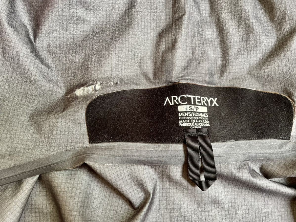 アークテリクス ARC'TERYX アルファSVジャケット Sサイズ ハード アークテリクス ARC'TERYX アルファSVジャケット Sサイズ ハード