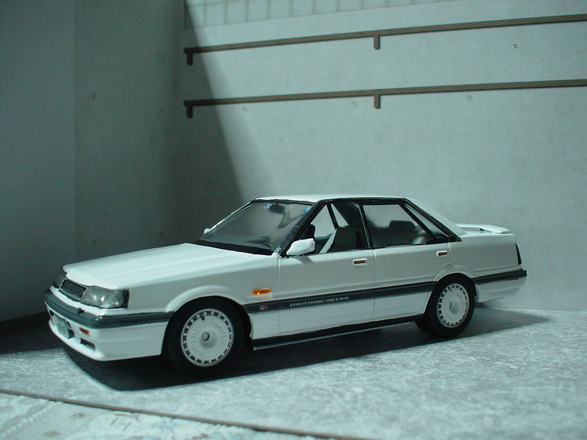 Yahoo!オークション - 1/24 スカイライン4ドアハードトップGTパサージ...