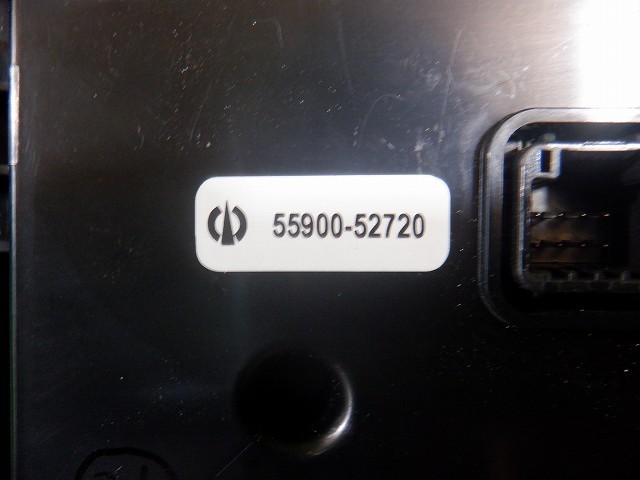 Yahoo!オークション - 5570トヨタ アクア NHP10 エアコン操作パ...