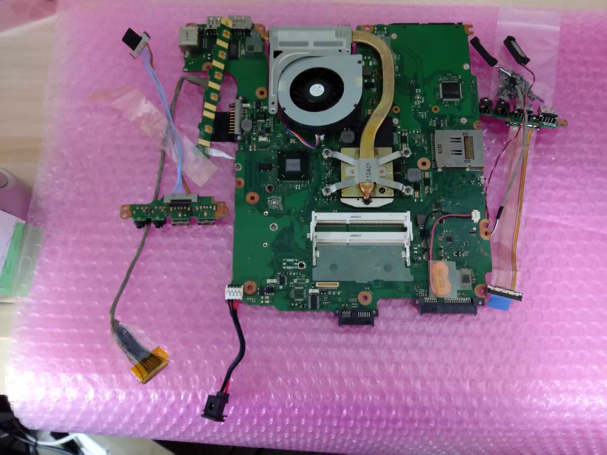 Yahoo!オークション - 東芝 dynabook Satellite B551 B551/E テンキー...