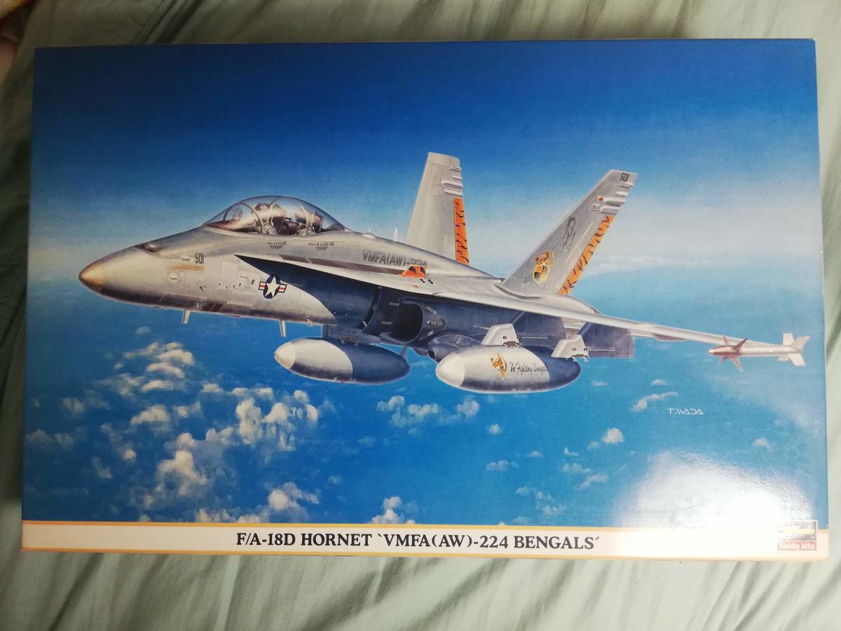 Yahoo!オークション - ハセガワ1/48 F/A-18Dホーネット VMFA(AW)-224 ...