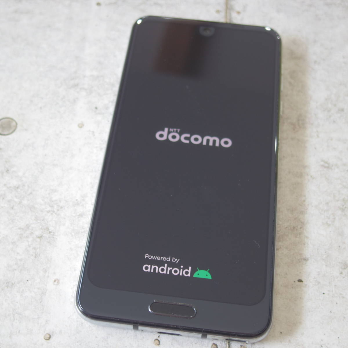 Yahoo!オークション - M111[LP](携帯電話) 中古 docomo アクオス SH-03...