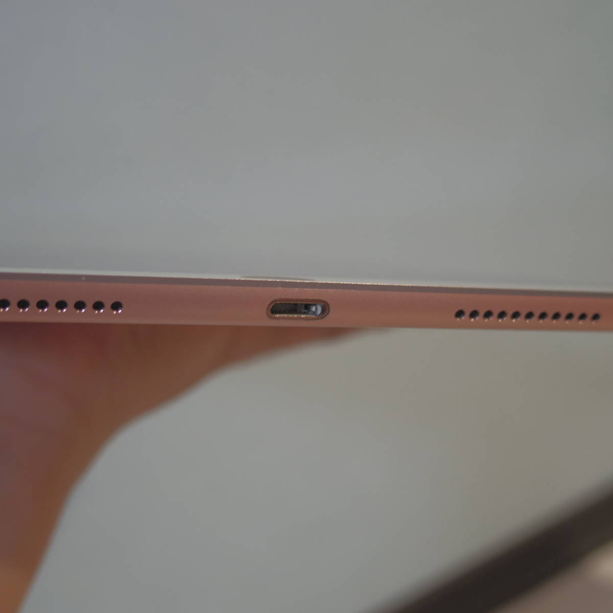 Yahoo!オークション - M111[LP](iPad) 中古 au iPad pro 10.5インチ 6...