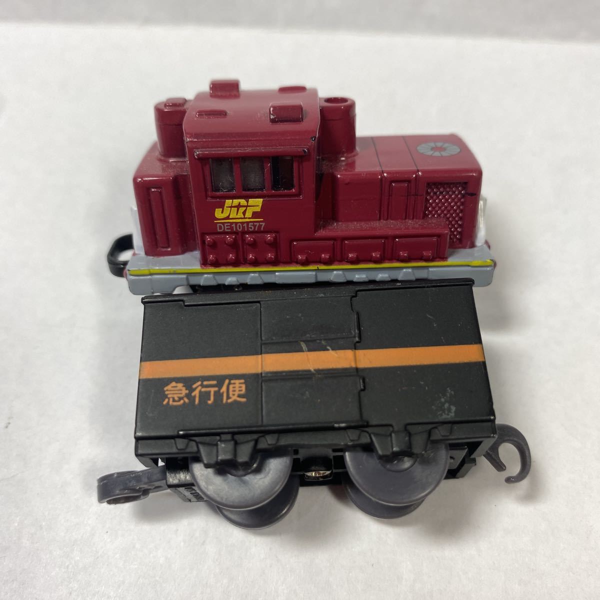 Yahoo!オークション - カプセルプラレール DE10-1577 & 貨車セット