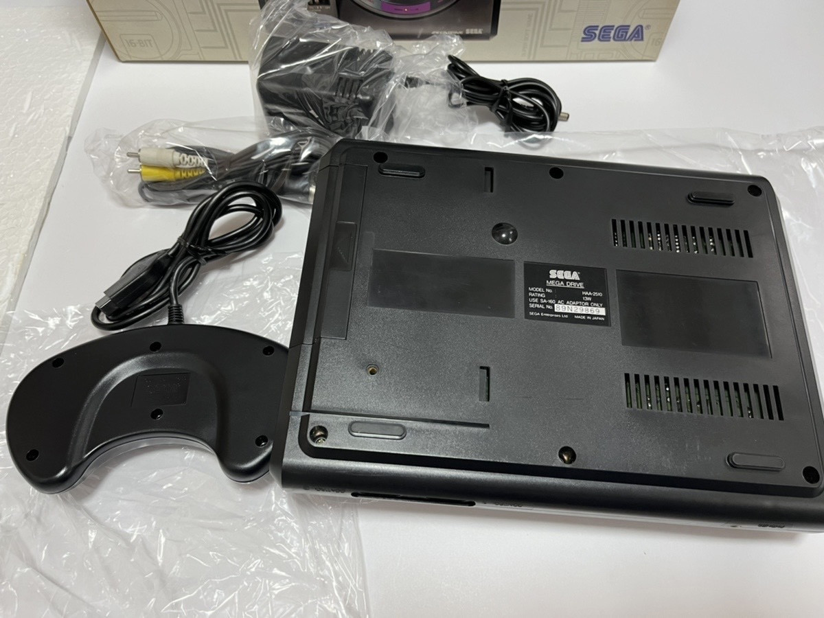 Yahoo!オークション - 【SEGA】メガドライブ 本体 MD
