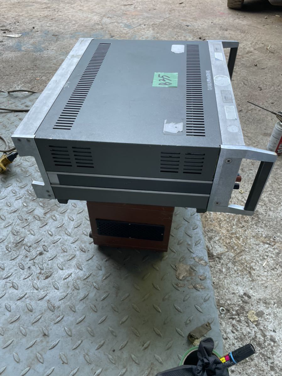 B35。YOKOGAWA 横河 2553 2563 標準交流電圧電流発生器。専門 B35。YOKOGAWA 横河 2553 2563 標準交流電圧電流発生器。専門