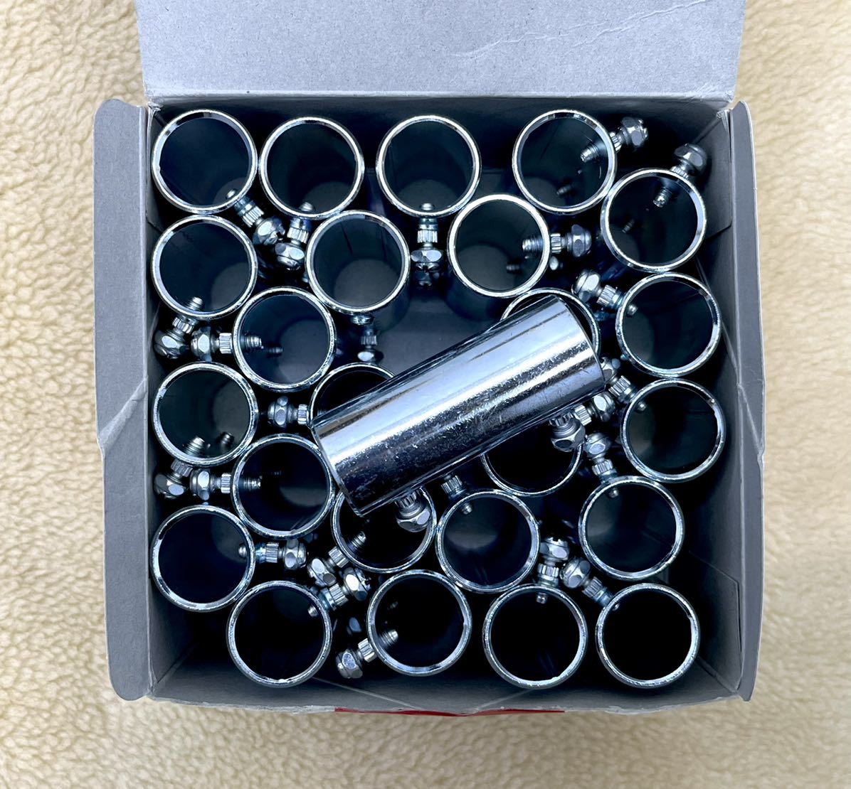 Yahoo!オークション - 未使用品 ねじなしカップリング NC019 25個 まと...