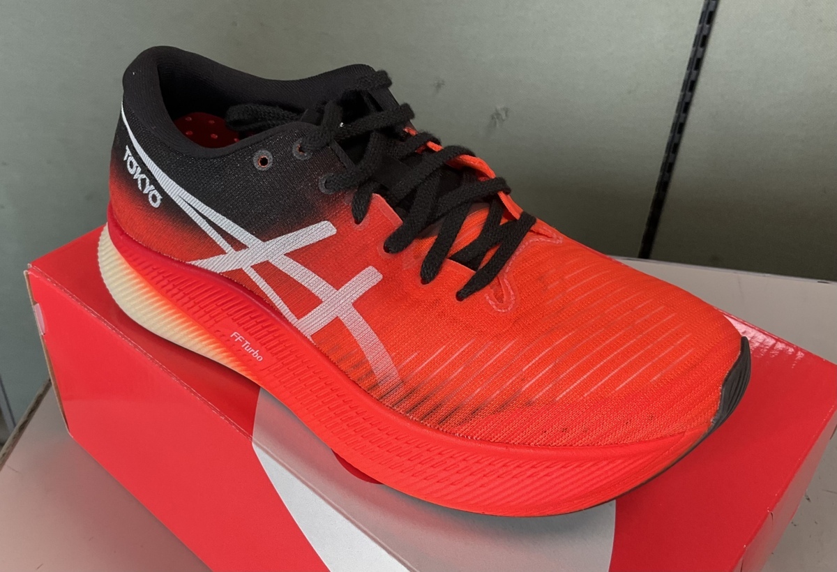 Yahoo!オークション - 【RKGN20】特価 アシックス/asics/メタスピード...