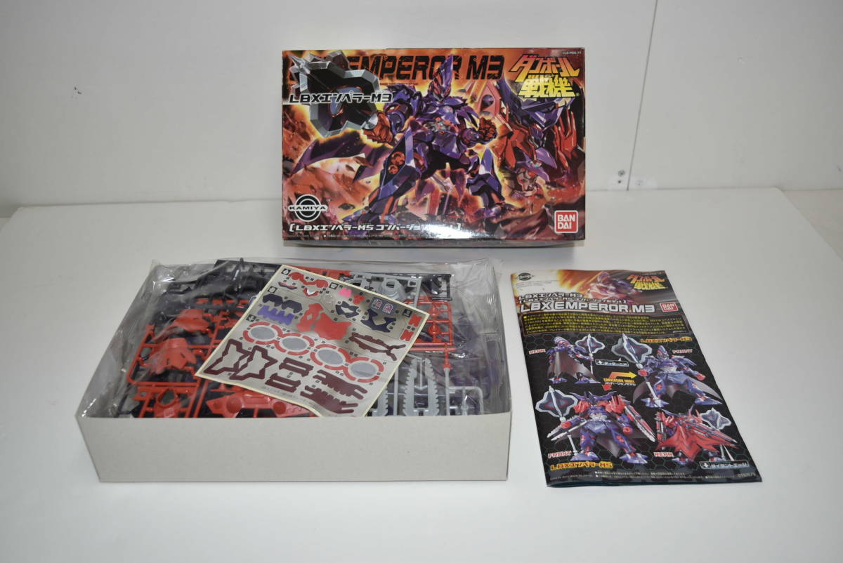 Yahoo!オークション - 34SBANDAI KAMIYA ダンボール戦機 LBXエンペラー...