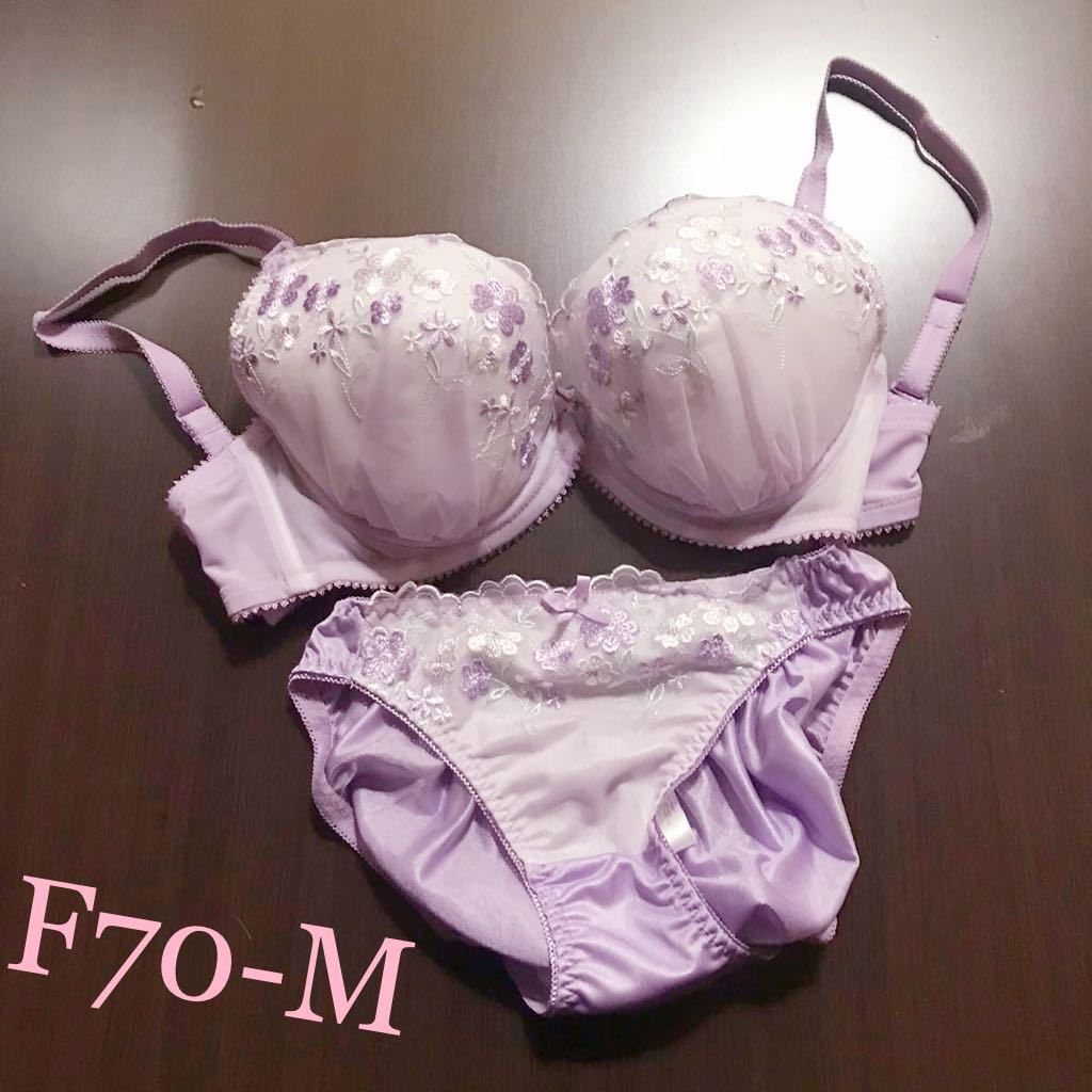 Yahoo!オークション - ちょっと大きめ美型F70ブラショーツセット サイ...