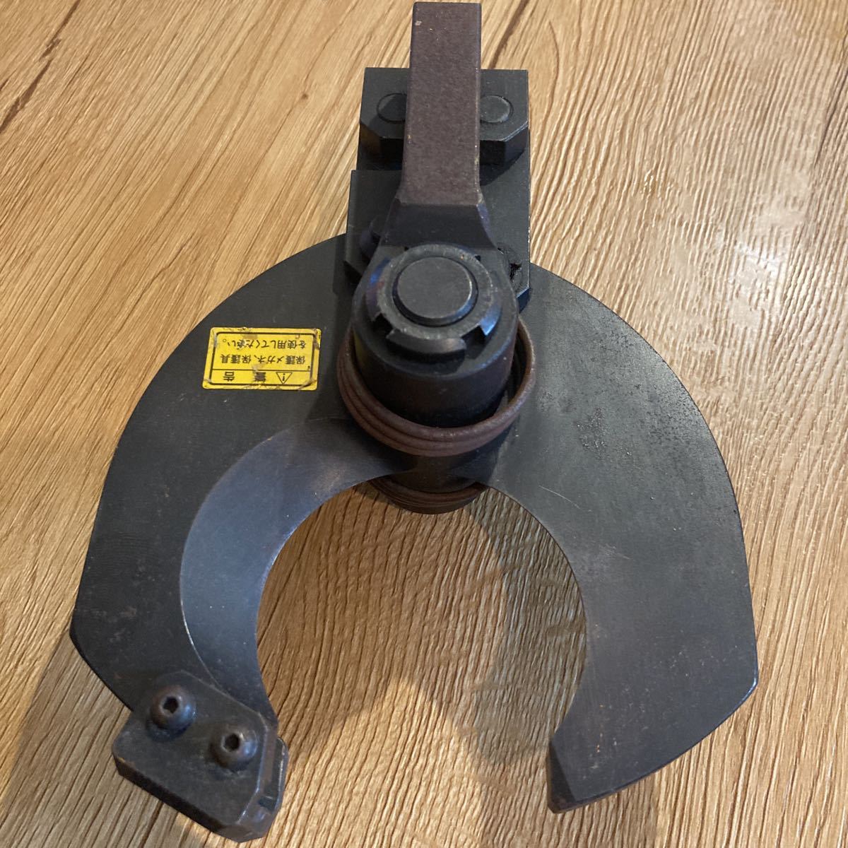 カクタス アタッチメント ケーブルカッター cactus EV-200L CCH(ケーブルカッター)｜売買されたオークション情報、yahooの商品情報をアーカイブ公開 - オークファン ...