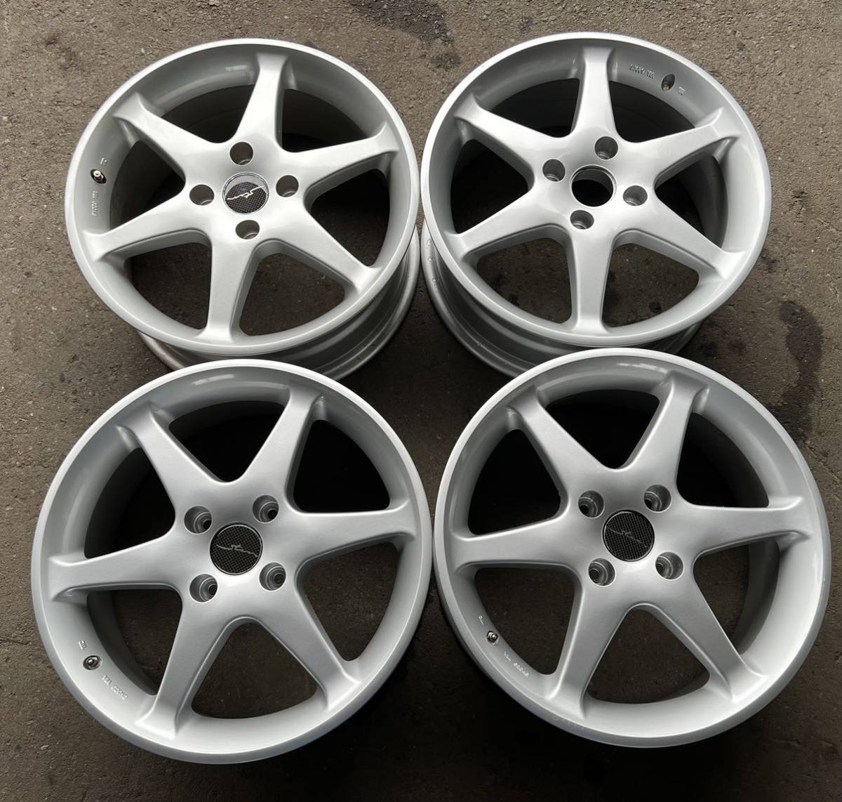 日本代購代標第一品牌【樂淘letao】－送料無料 KOSEIJapan 17インチ アルミホイール PCD114.3 17×7J ＋38 ハブ径72 4穴 4本