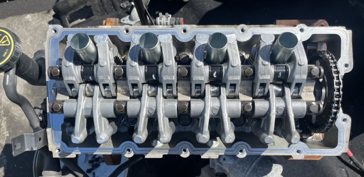 Yahoo!オークション - MINI ミニ クーパー R50 RA50 シリンダーヘッド ...