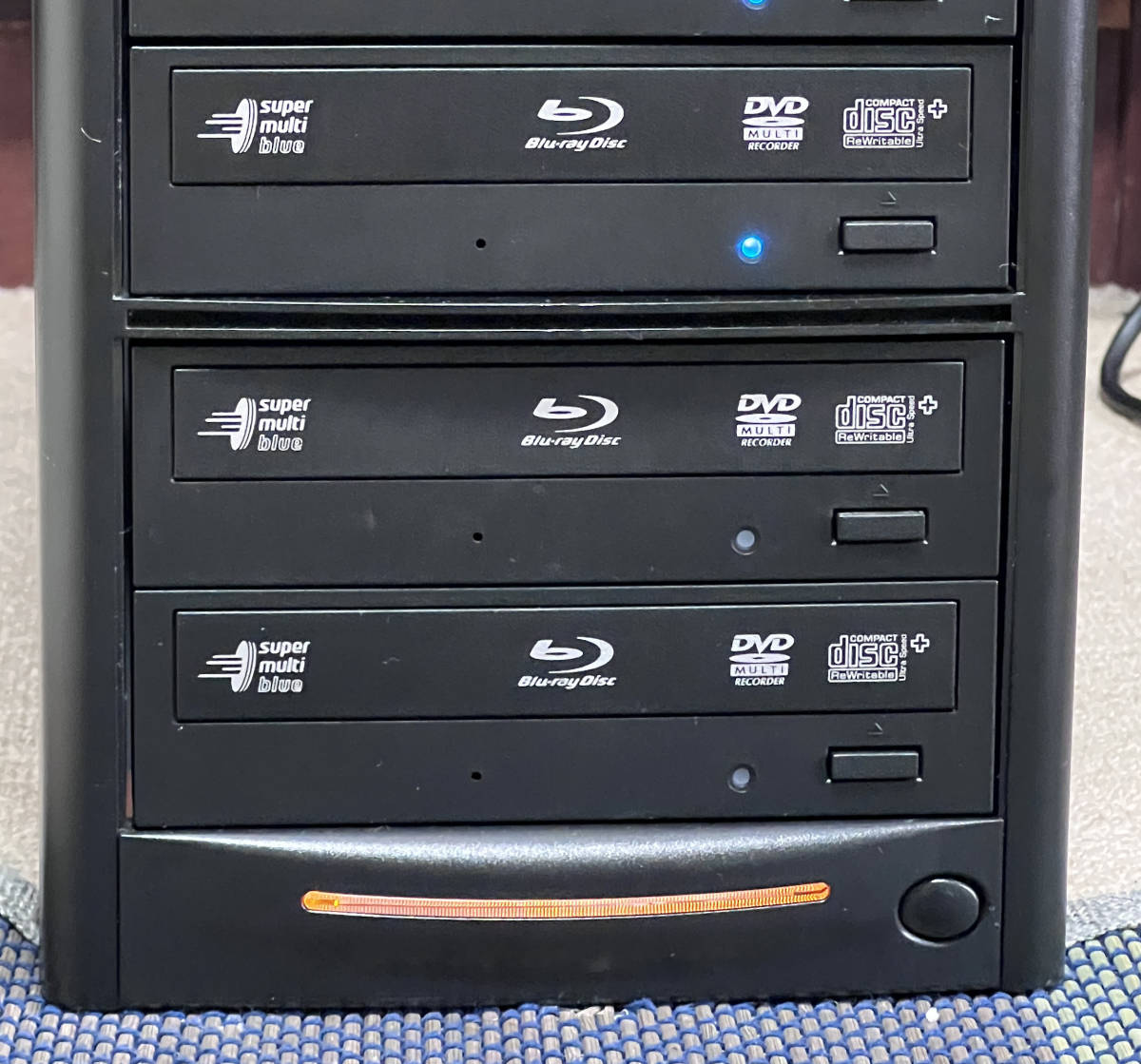 ACARD Pro DVD BDデュプリケーター/BDx6+HDD/ 証拠ビデオ有/SATA/BD-R DL焼き可能/BDドライブ分解清掃済/初期アドバイス有(DVDマルチドライブ)｜売買され ...