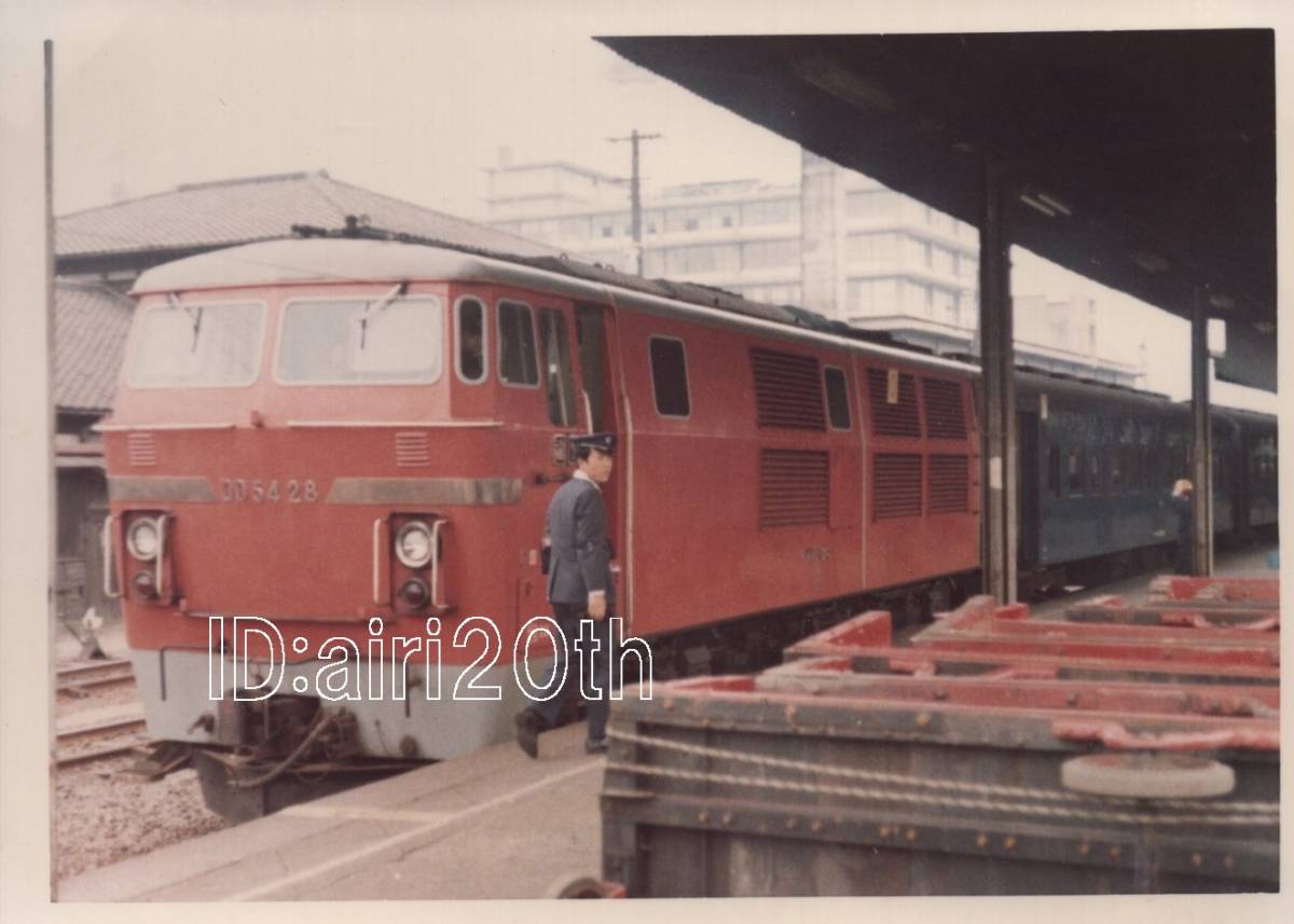 Yahoo!オークション - S10041【古い 鉄道 写真】DD54 DF50 昭和46年 京...