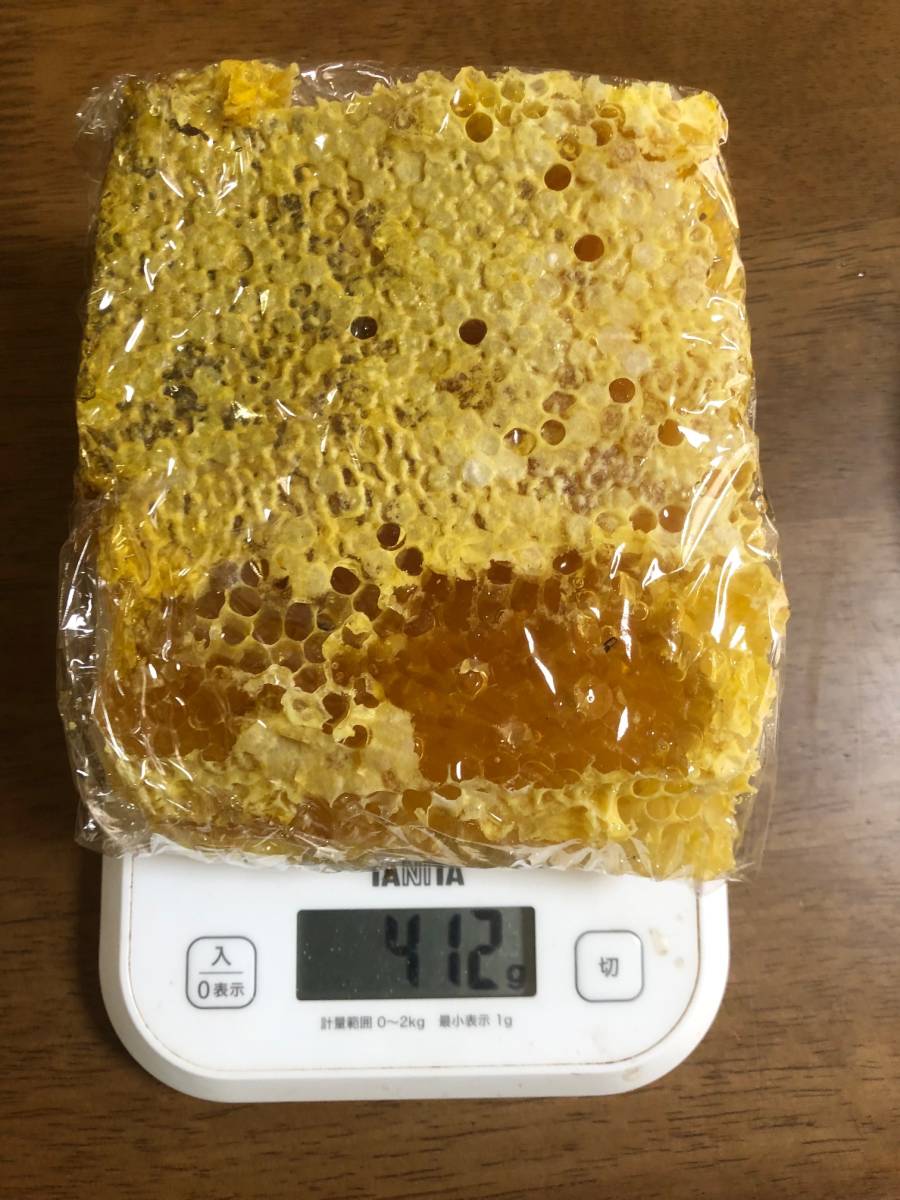 Yahoo!オークション - ニホンミツバチの巣蜜（コムハニー 412g)