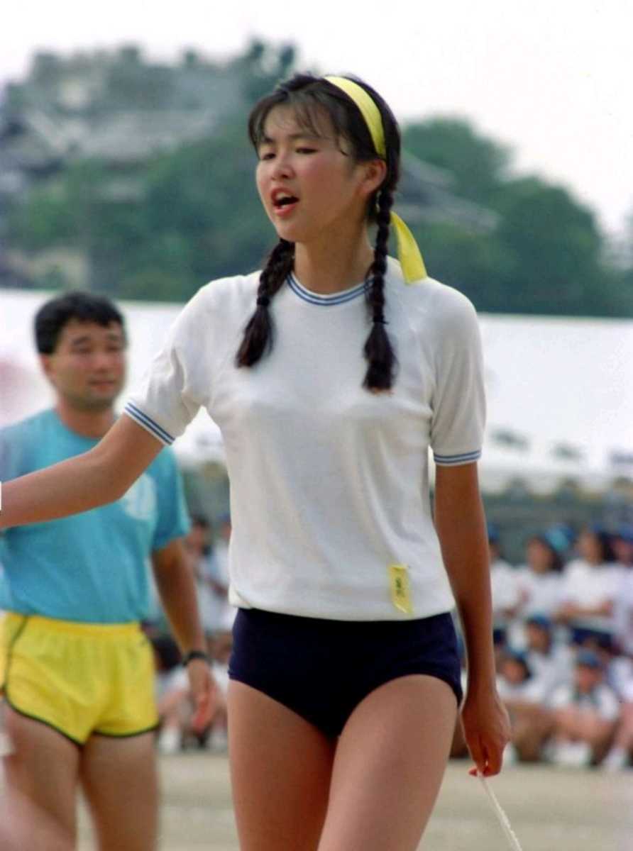 Yahooオークション 【レトロ】こむすめ写真集 Jk② 体育祭02 体育祭0