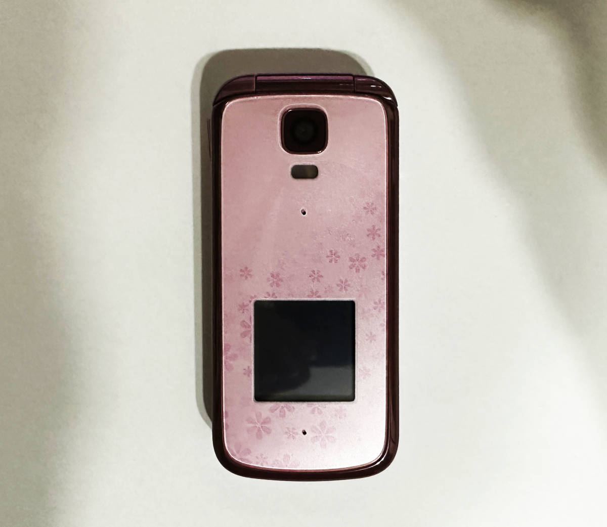 Yahoo!オークション - 【おまけ付き】au KY012 K012 簡単ケータイ ピン...