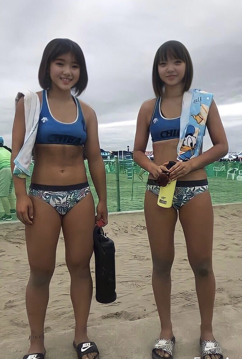 Yahoo オークション 生写真 ビーチバレー女子 ジュニア レーシングブ