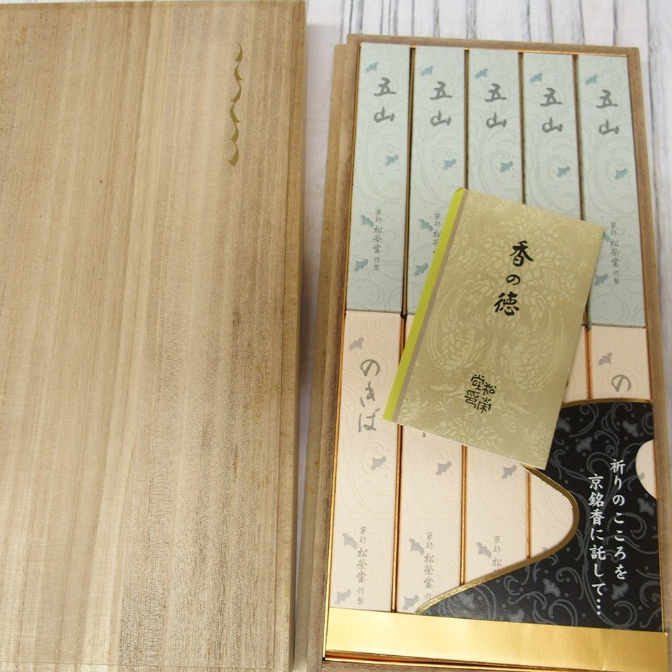 m001 X 1. 松栄堂 五山 のきば 10束 香の徳 京都 線香 お香 仏壇 仏具 インテリア 保管品 6290(線香)｜売買されたオークション情報、yahooの商品情報をアーカイブ公開 ...