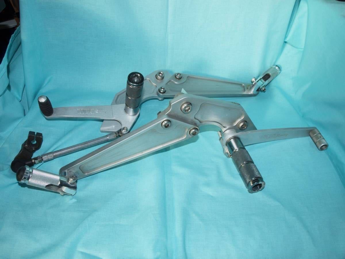 Yahoo!オークション - バックステップ GPZ1100E用 TSUKIGI製