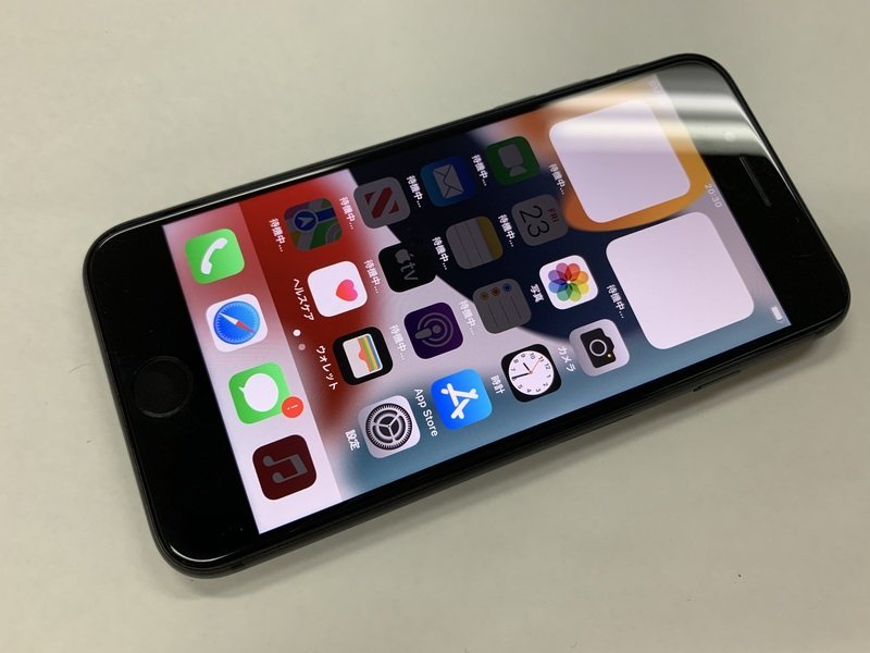 Yahoo!オークション - BV866 SIMフリー iPhone8 スペースグレイ 64GB