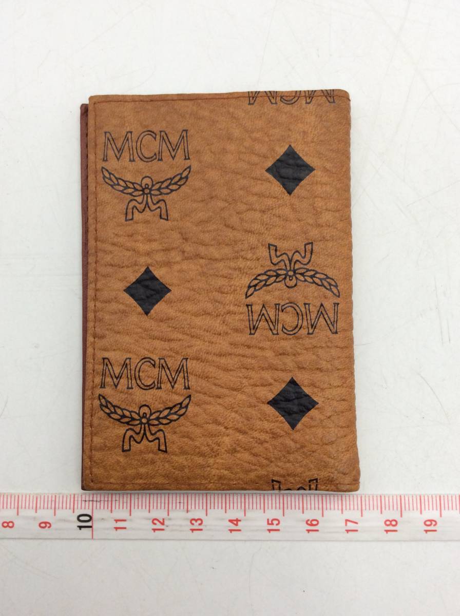 Yahoo!オークション - ＃6697 MCM エムシーエム 総柄 レザー 定期入れ ...