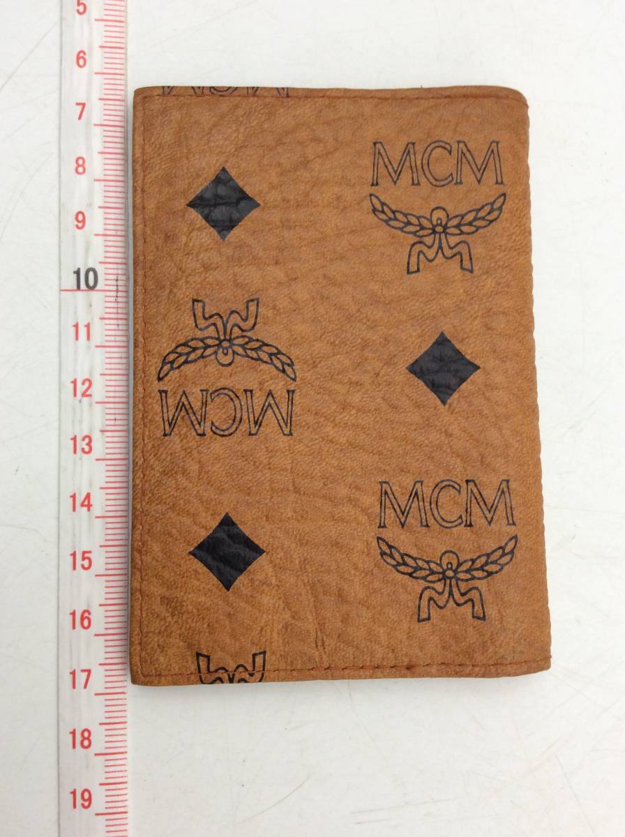 Yahoo!オークション - ＃6697 MCM エムシーエム 総柄 レザー 定期入れ ...