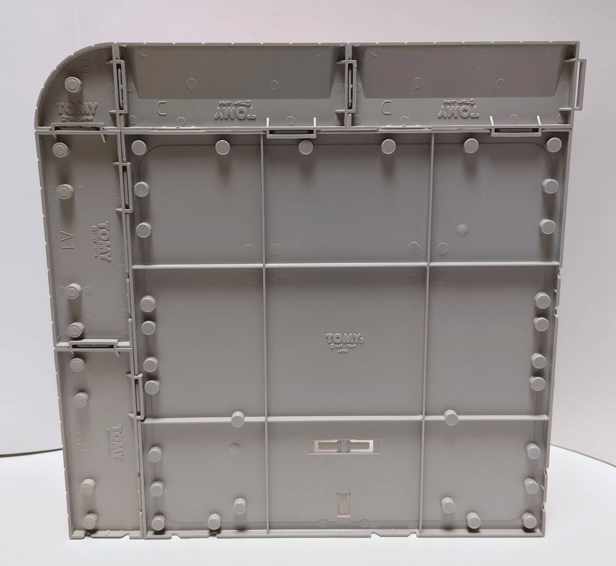 トミカタウン「ビル工事現場」 タカラトミー 初期 中古商品 送料 トミカタウン「ビル工事現場」 タカラトミー 初期 中古商品 送料