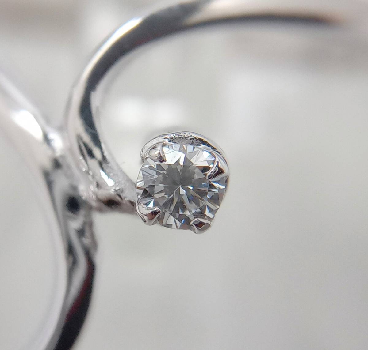 Yahoo!オークション - K14WG リング ダイヤ付き 13号 1.8g